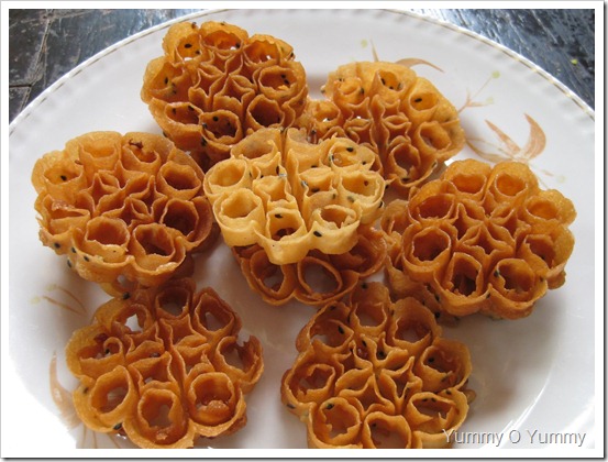 Achappam/Rose Cookies | Yummy O Yummy